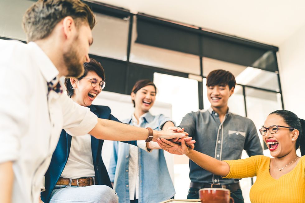 5 Ways To Connect With Your Co-Workers - Work It Daily