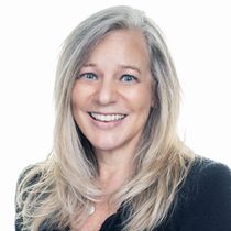 Lisa Perry's Articles - Work It Daily