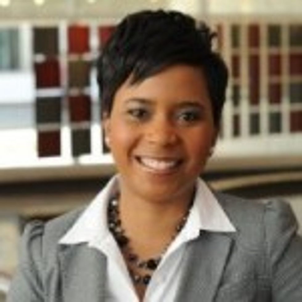 How To Write A Sharp Resume That Will Take You To The Top - Work It Daily