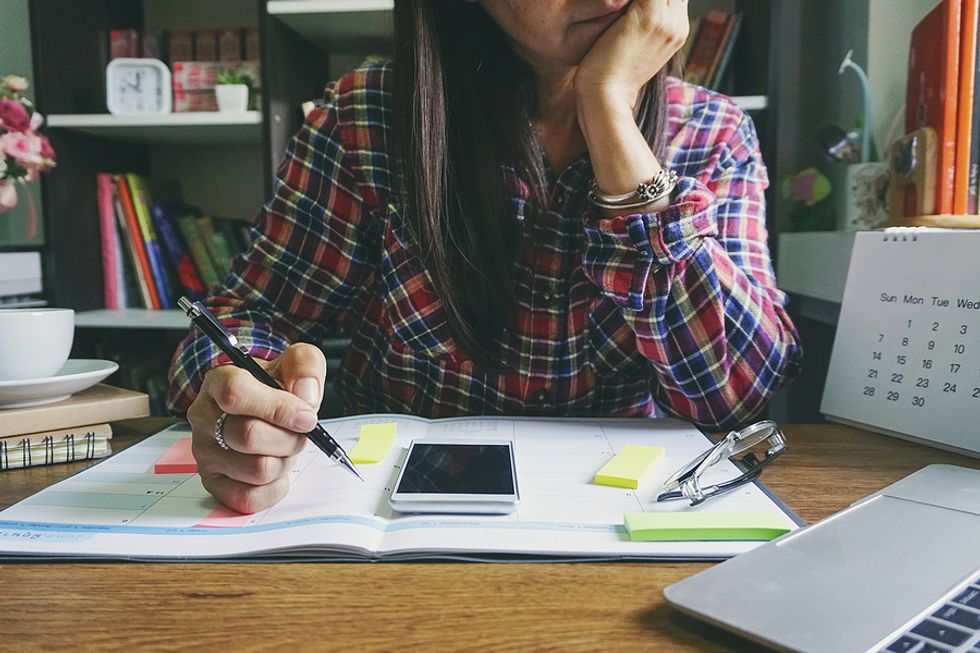 3 Activities To Keep Your Job Search Moving - Work It Daily