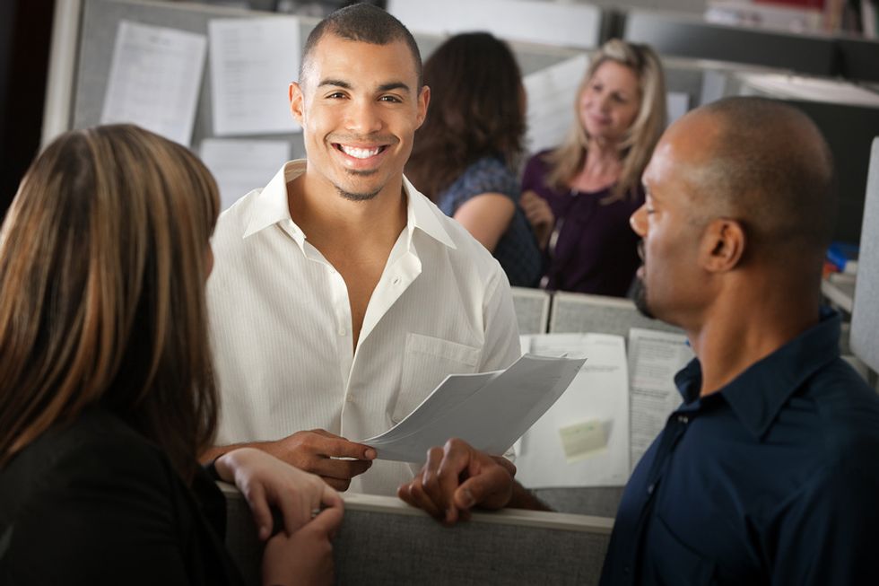 6 Ways To Be Confident On Your First Day At A New Job - Work It Daily